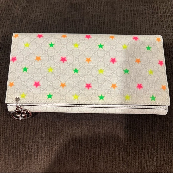 Gucci | Bags | Gucci Candy Gg Supreme Canvas Continental Wallet | Poshmark